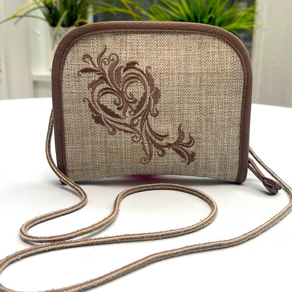 REI | Bags | Rei Tan Small Crossbody | Poshmark